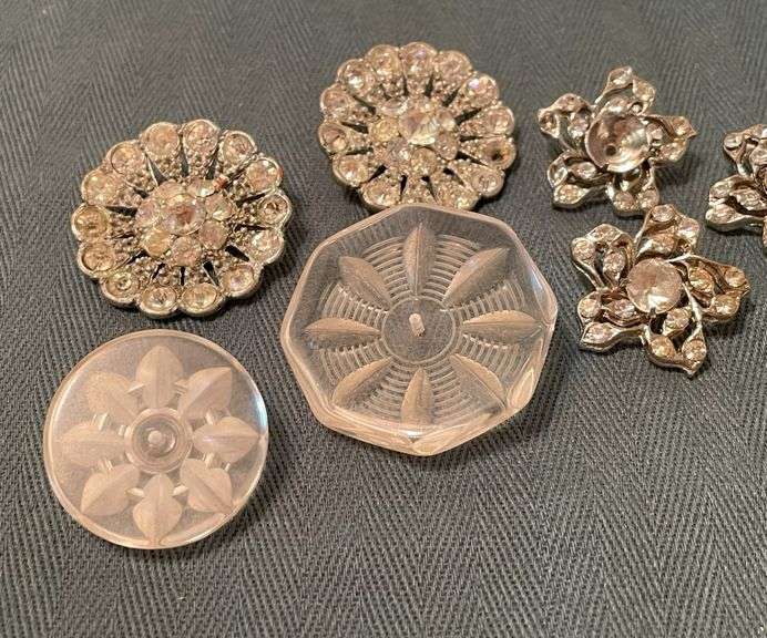Vintage Buttons - Lucite and Crystal - Auctionology LLC
