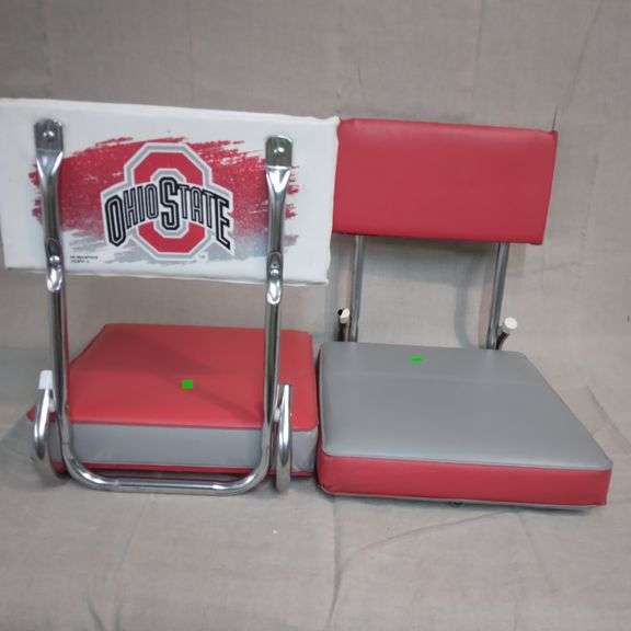 Stadium Chairs - Auctionology LLC