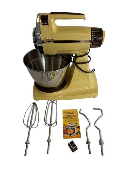 Vintage Sunbeam Mix Master Power Plus Mixer - Auctionology LLC