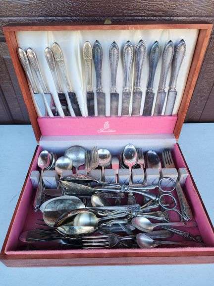 Vintage Set of Flatware and Cutlery in Box - Auctionology LLC