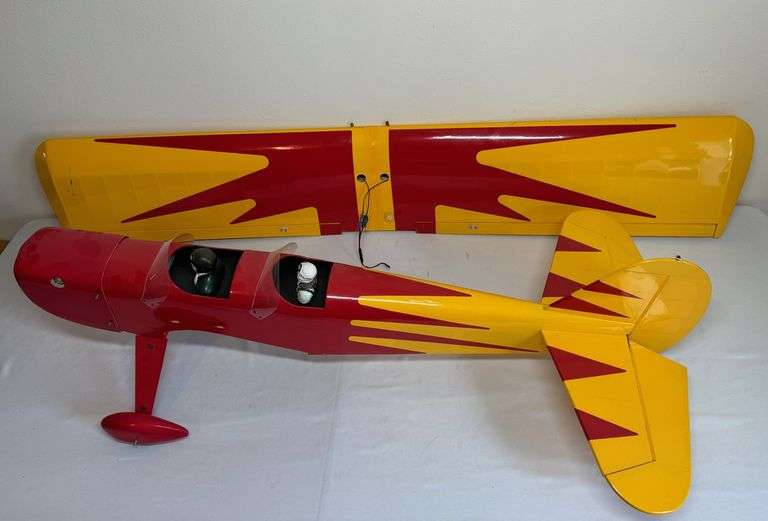 Sig Seagull Spacewalker II APF RC Plane - Auctionology LLC
