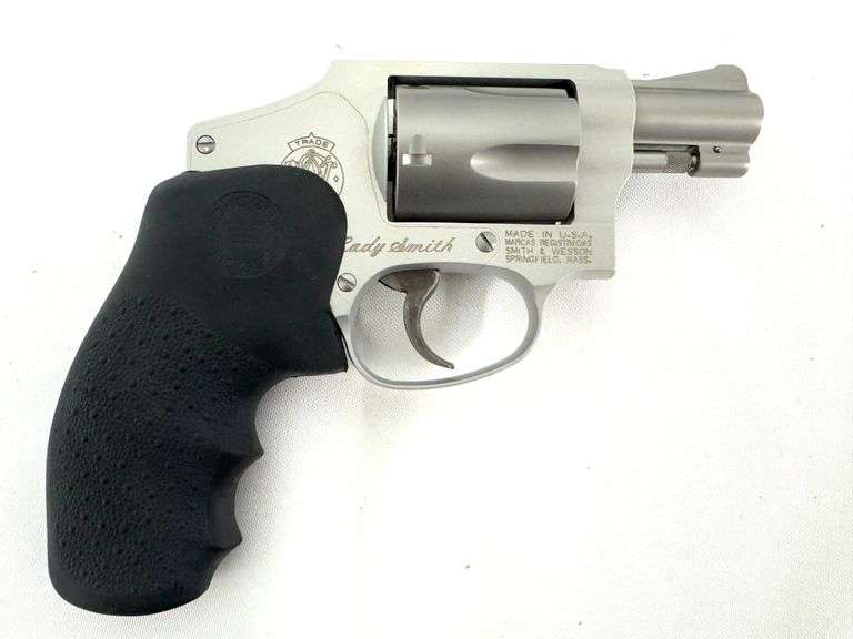 Smith & Wesson Model 642 Lady Smith - 38 SPL Revolver - Auctionology LLC