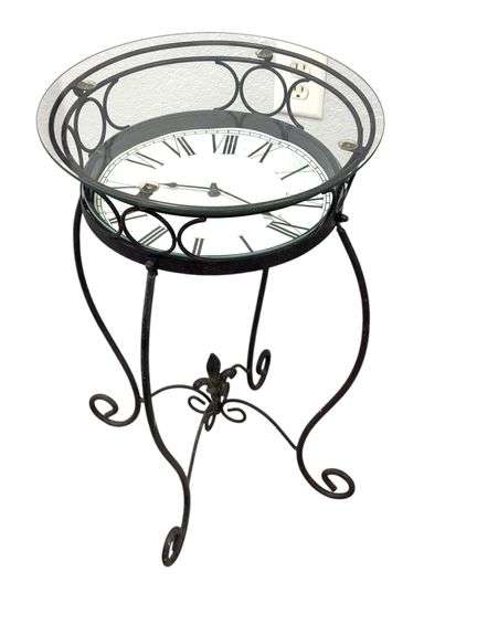 23" Tall Clock Side Table - Auctionology LLC